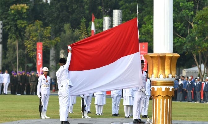 Aturan dan Larangan Pengibaran Bendera Merah Putih - Nawacita